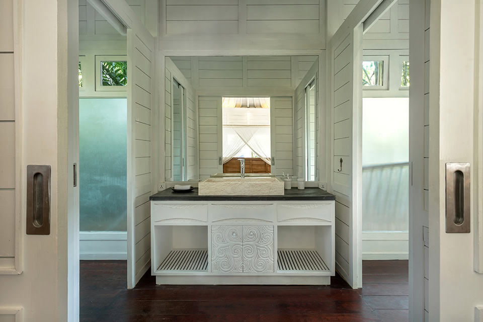 JIPSI BEACH HOUSE - Ultimate Bali Escapes