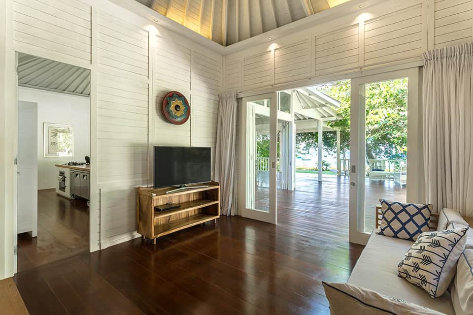 JIPSI BEACH HOUSE - Ultimate Bali Escapes